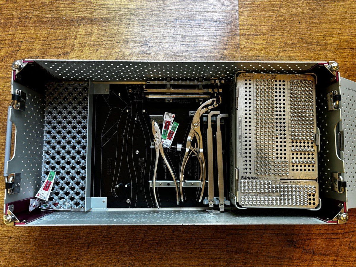Synthes Locking Small Fragment LCP Instrument and Implant Set – MedUSA ...