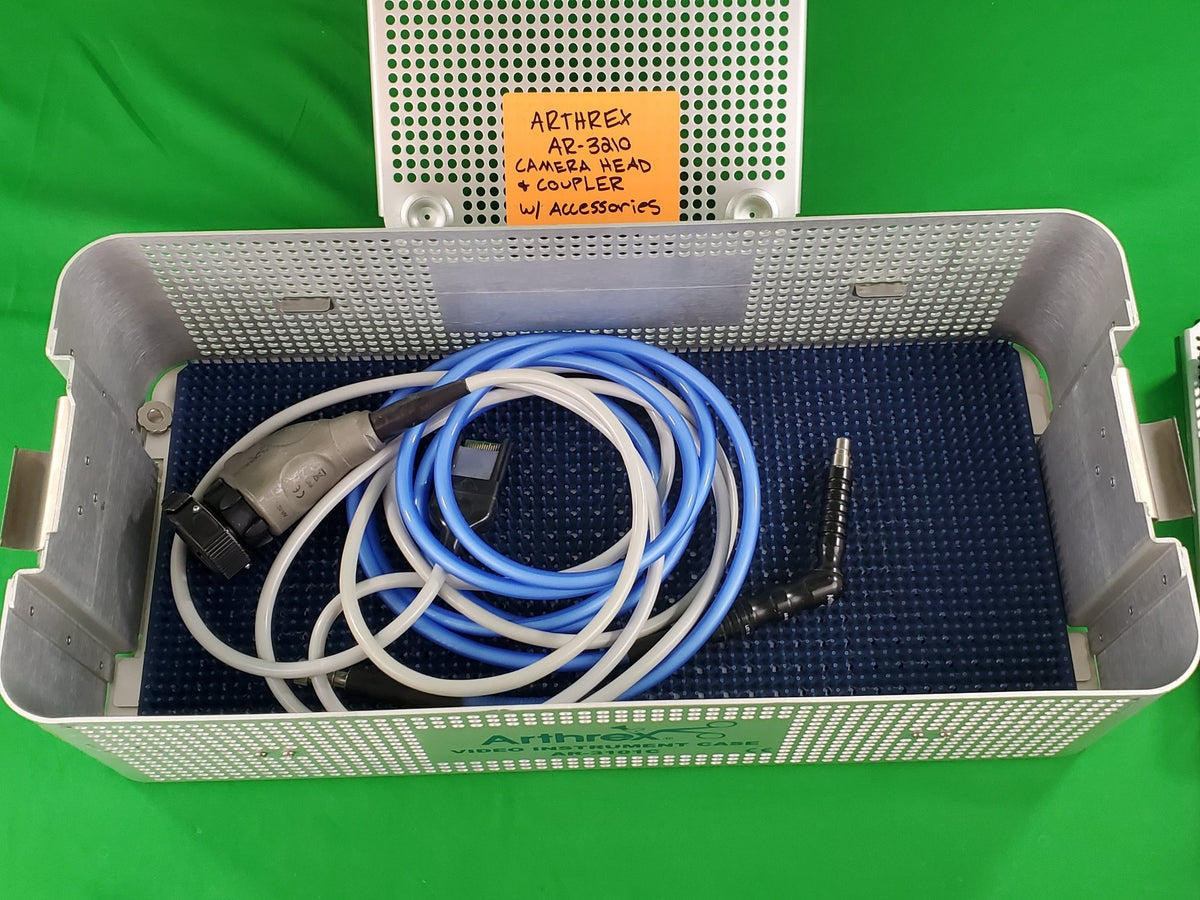 ARTHREX AR-3210 CAMERA HEAD & COUPLER WITH ARTHREX AR-33504030 30 DEGR ...