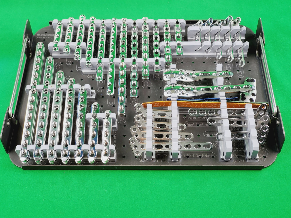 Synthes Locking Small Fragment Set LCP Self-Tapping – MedUSA Sales