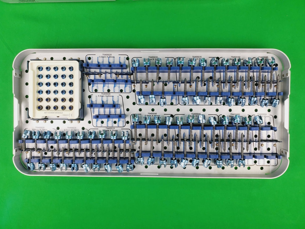 Medtronic CD Horizon Legacy Spinal system uni-axial MAS screw set for ...