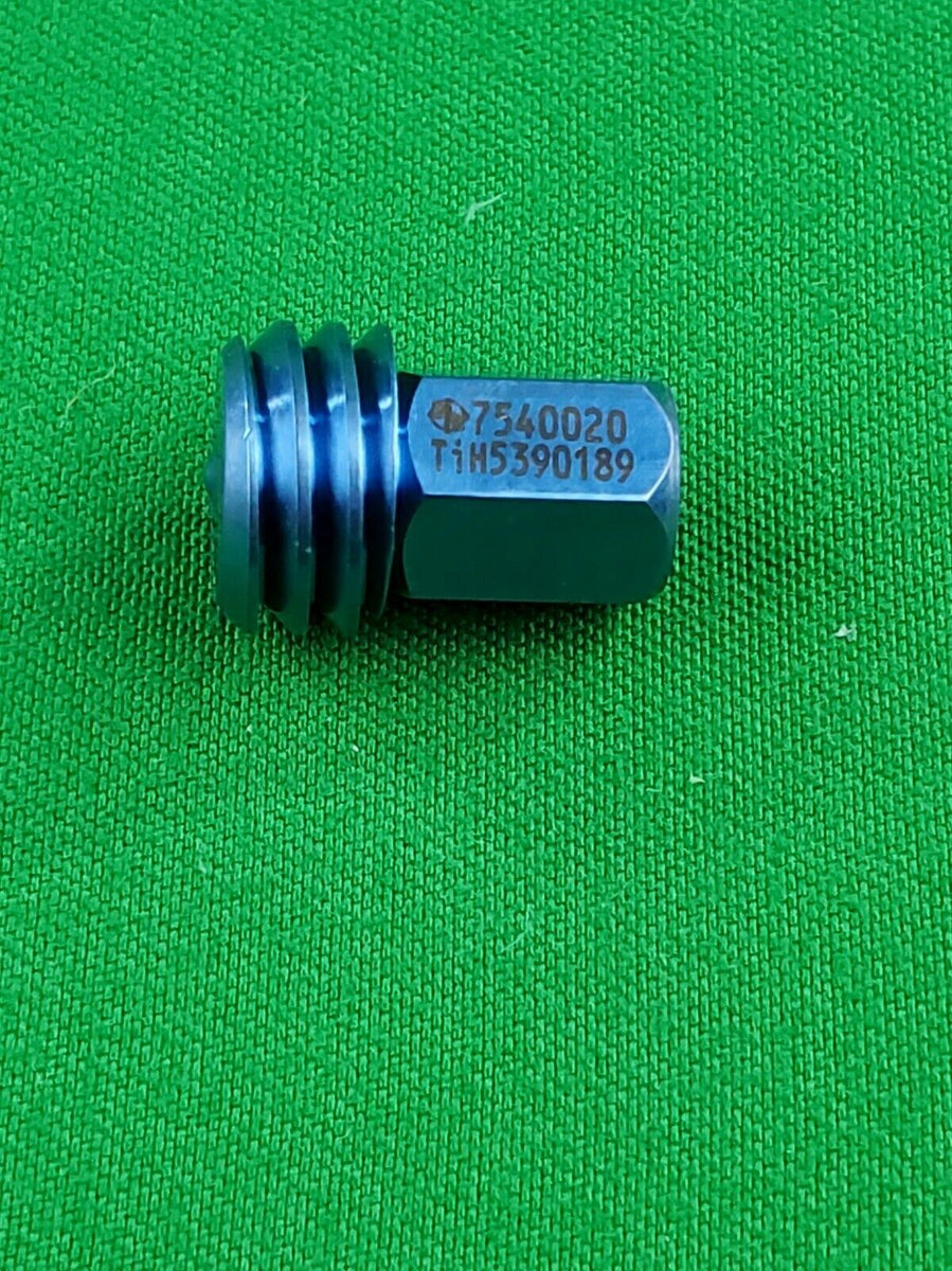 Medtronic Sofamor Danek Titanium Break-off set screw 7640020 5.5 mm ...